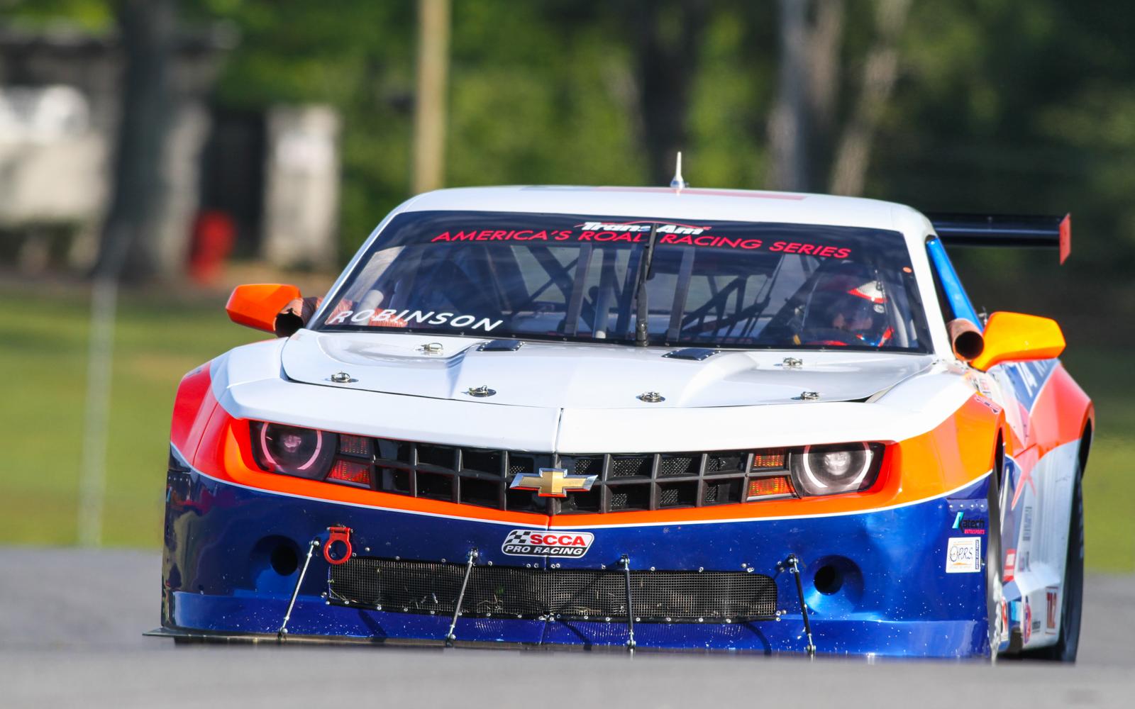 Gar Robinson and Shane Lewis secure one-two finish for Robinson Racing