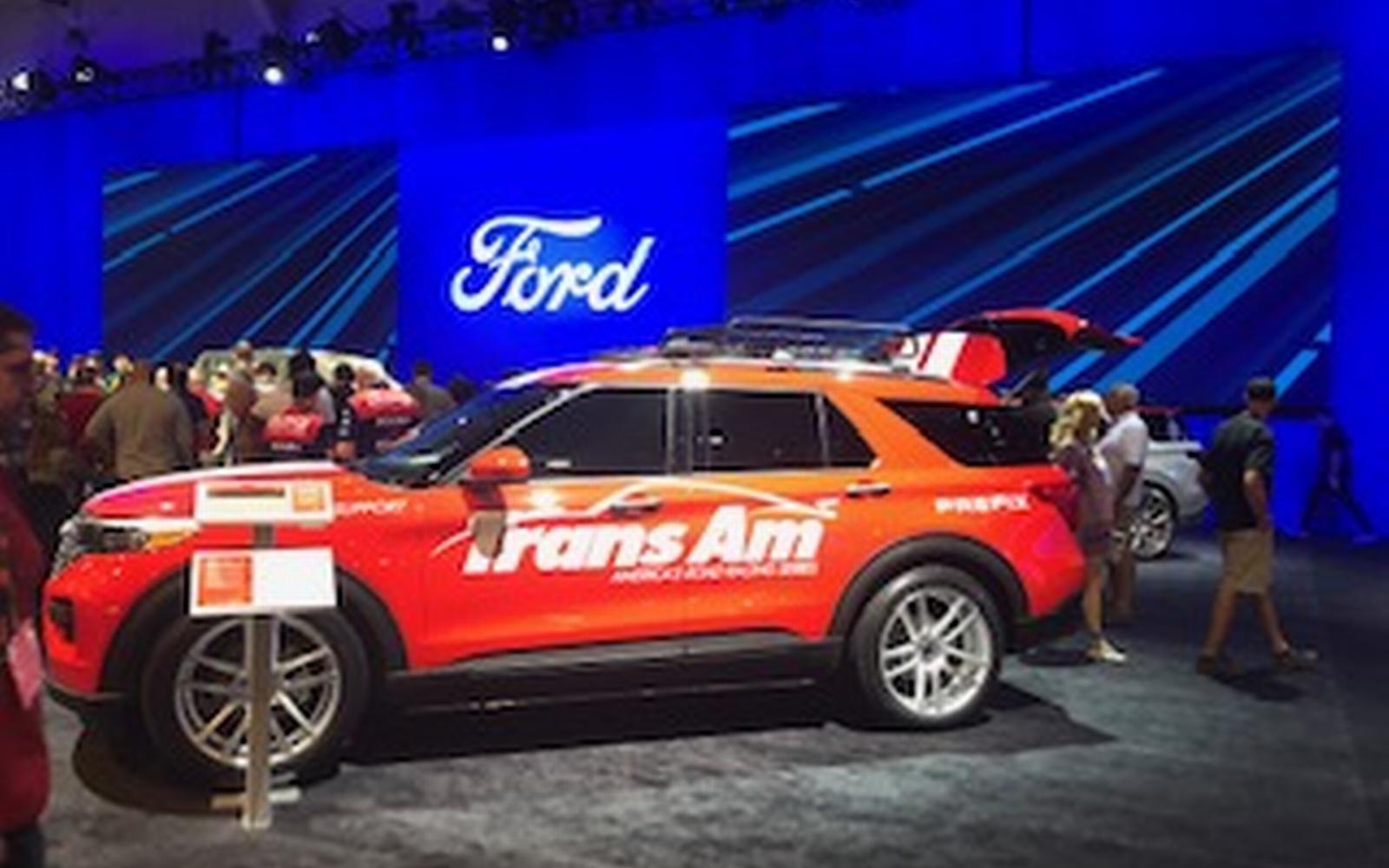 The Prefix Explorer themed “Trans Am Race Track Support Vehicle" Wows ...