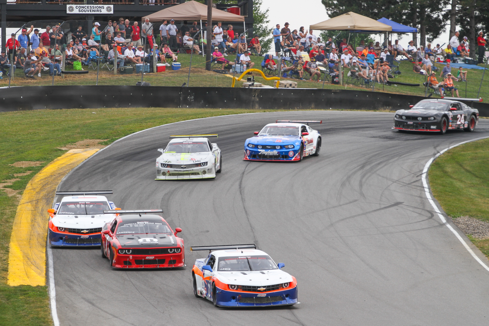 Gar Robinson and Shane Lewis secure one-two finish for Robinson Racing