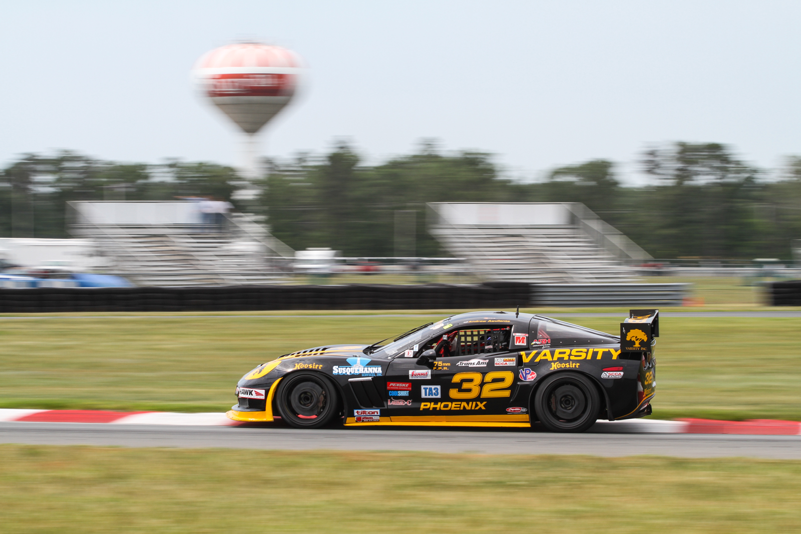 Fix and Machavern lead first practice session at NJMP